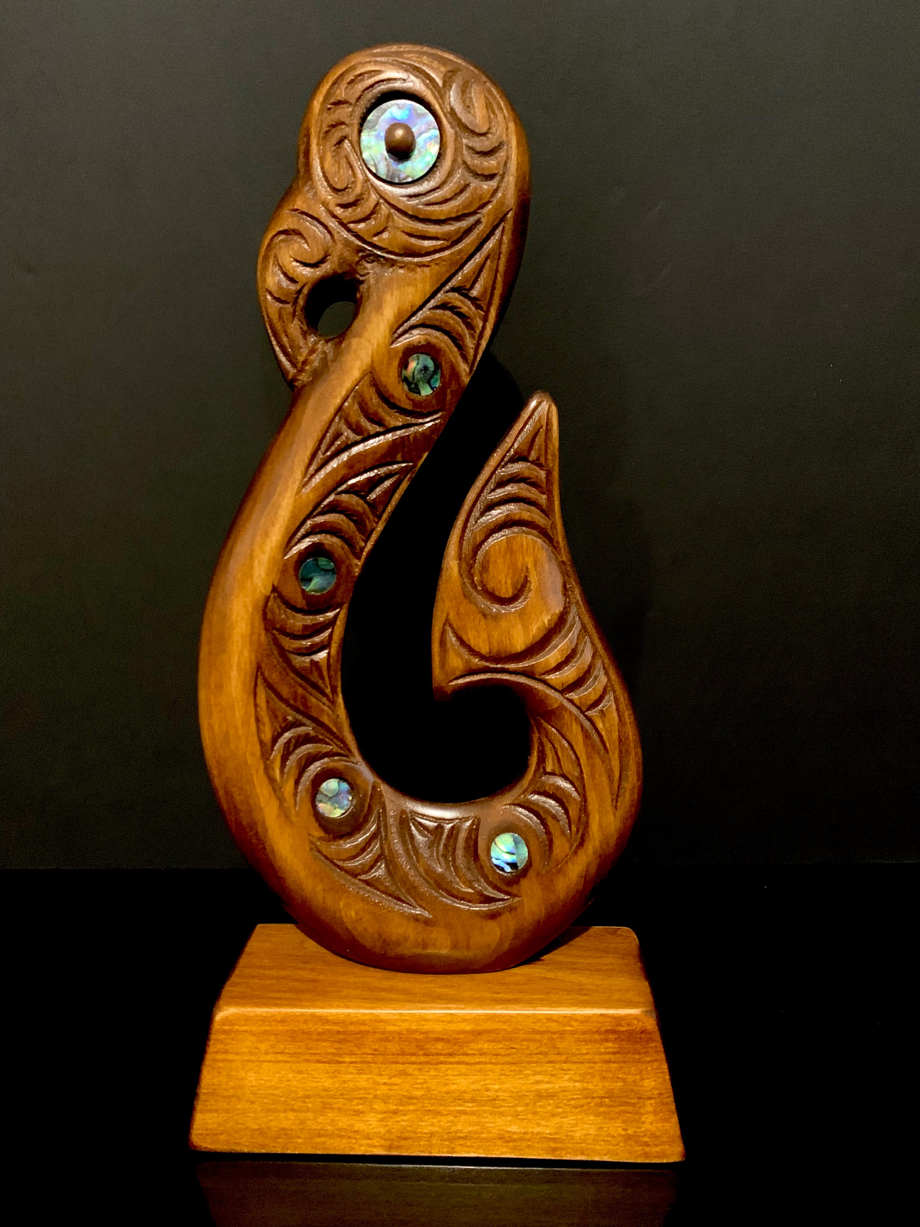 Carved Maori Matau Fish hook 32cm – silverferngallery