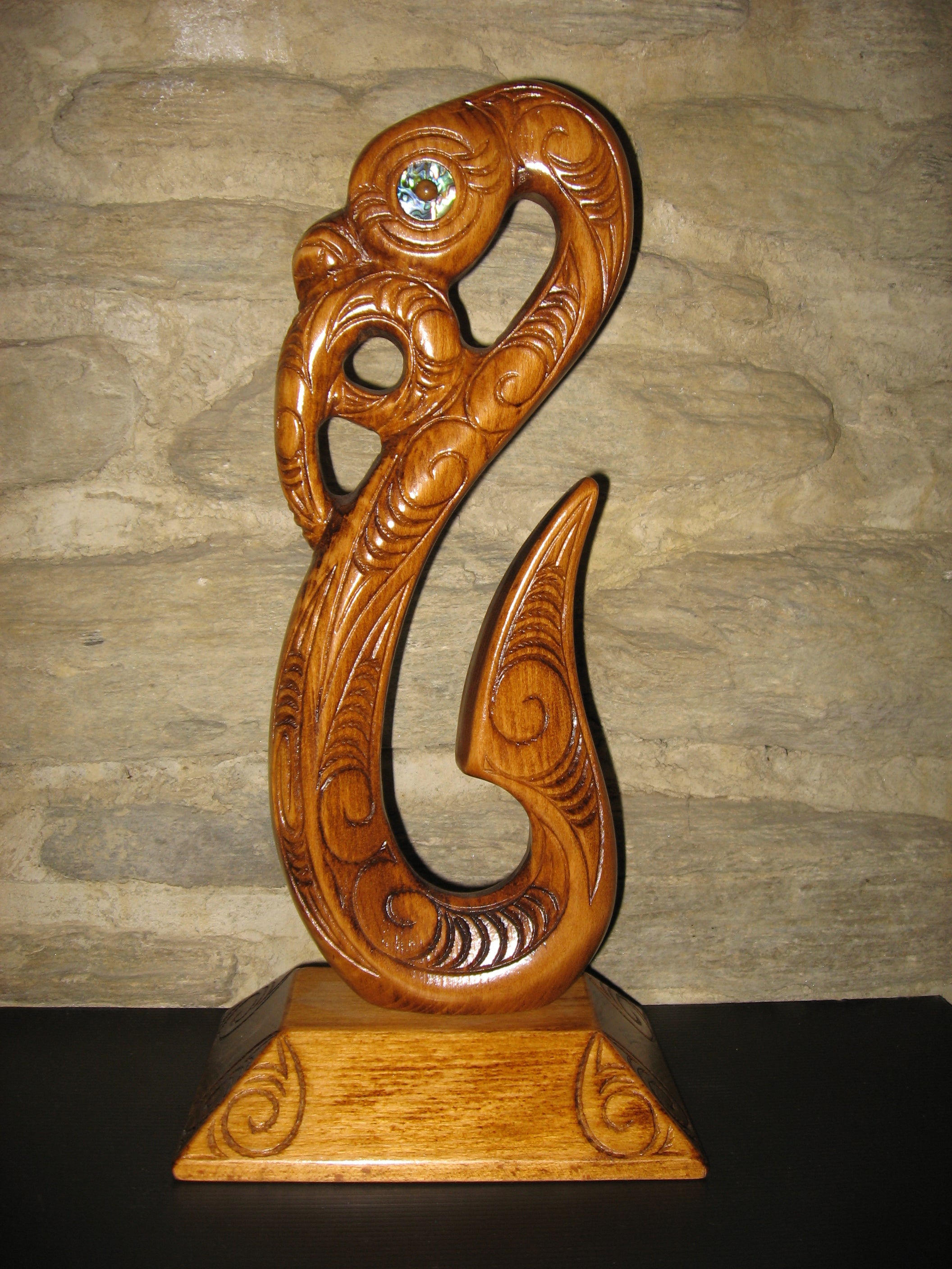 Carved Maori Matau Fish hook 43cm – silverferngallery