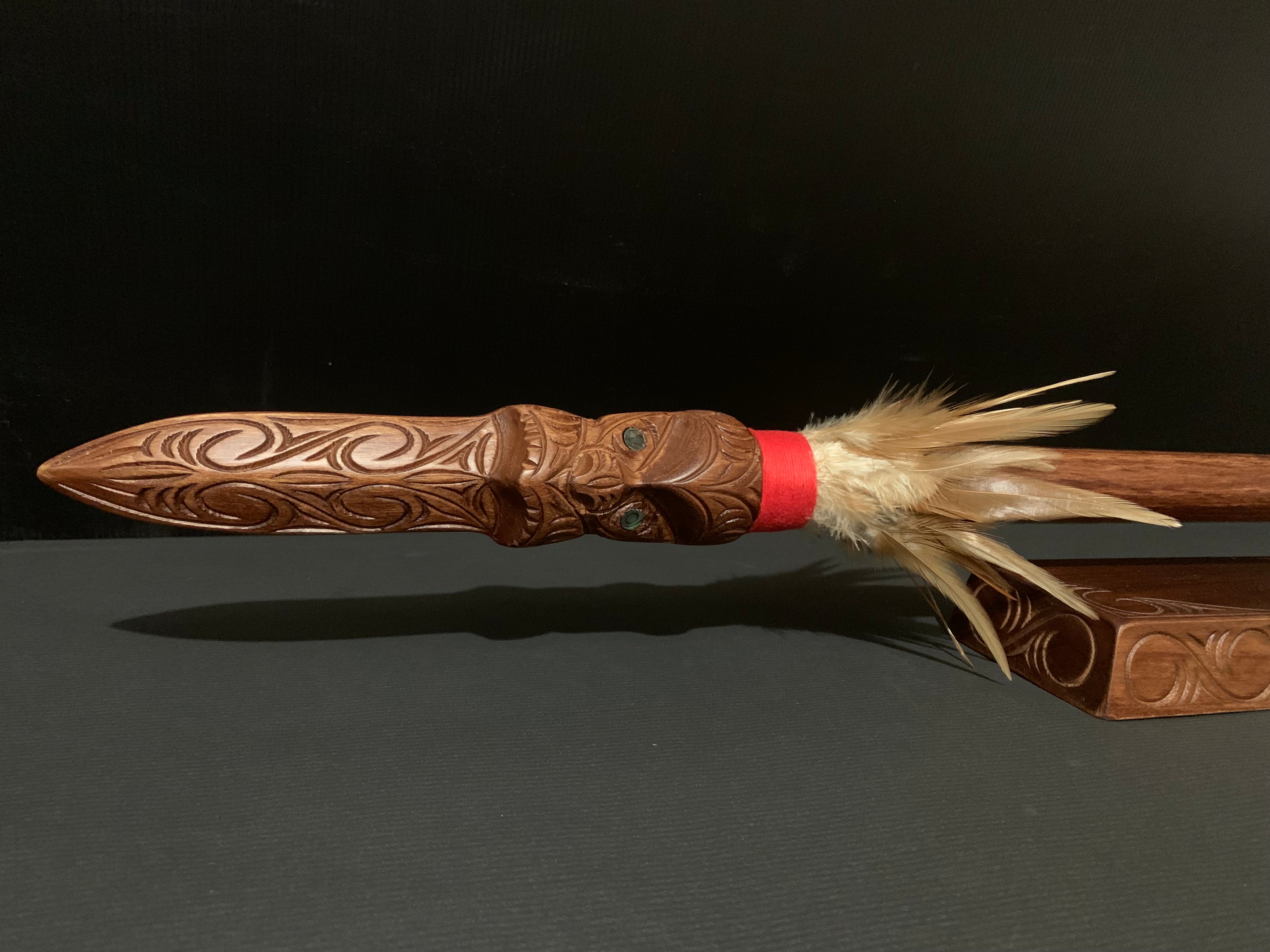 Carved Maori Taiaha – silverferngallery